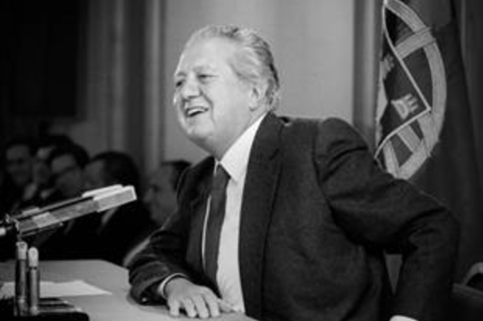 Em memória de Mário Soares: o homem político – sinalAberto
